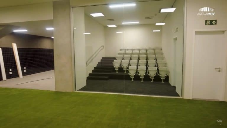 Imagens inéditas! Atlético-MG mostra vestiário da Arena MRV; confira ...
