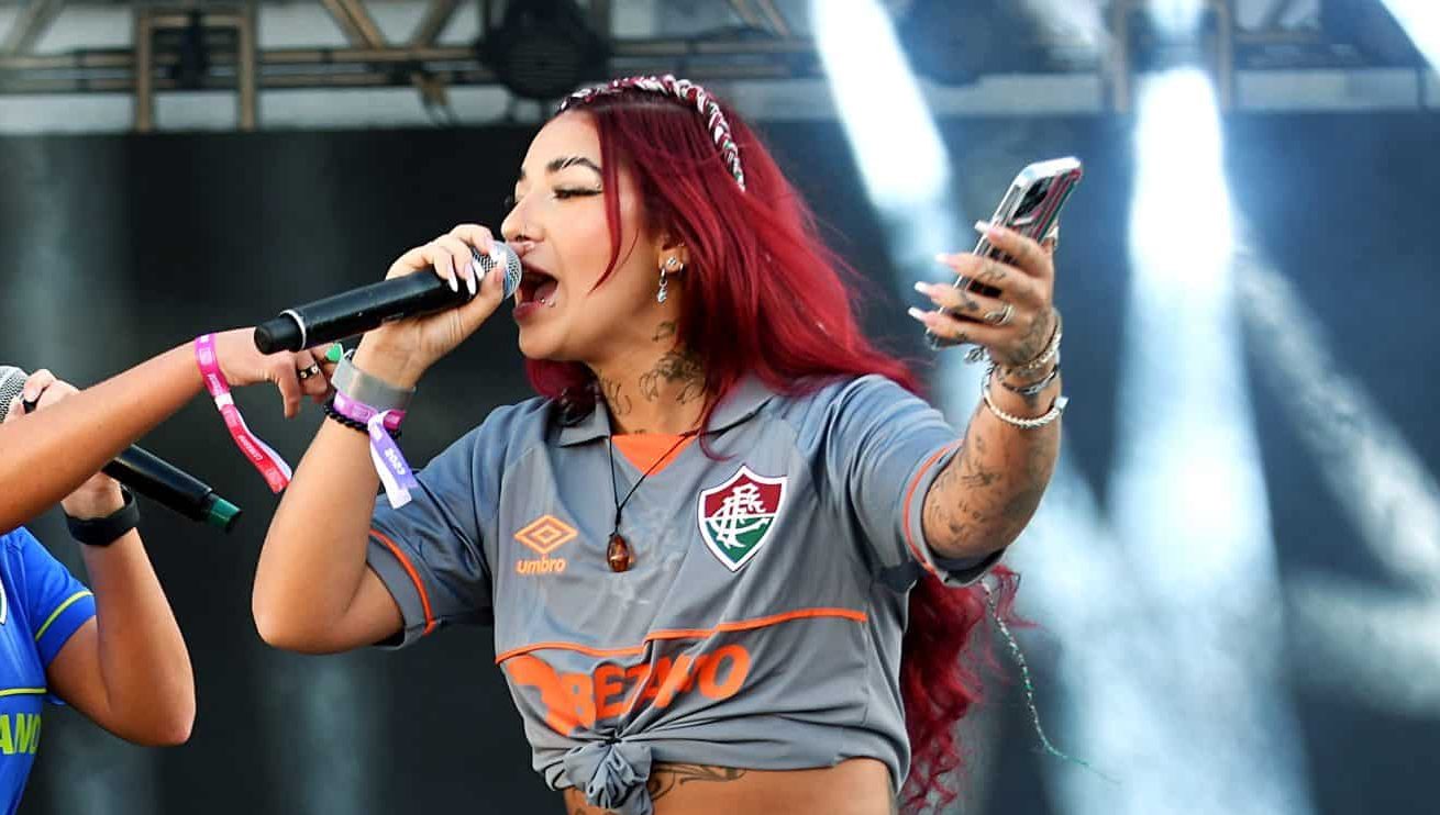 DJ Nath revela ídolo no Fluminense e fala sobre Libertadores